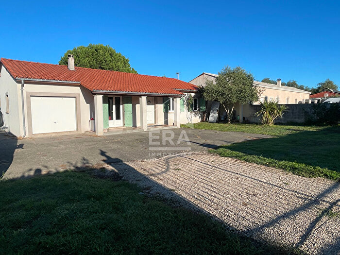 Maison à vendre - Vic-en-Bigorre - 4 pièces - 3 chambres