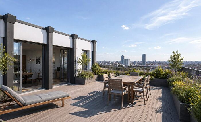 Appartement 5 pièces à Levallois-Perret, Front de Neuilly, à vendre