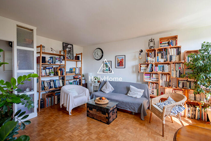 Rueil-Malmaison, Mazurieres : Appartement 4 pièces à vendre