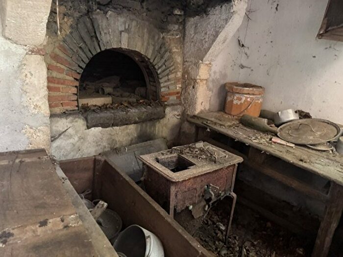 Maison 5 pièces à vendre à Saint-Hilaire-sur-Benaize