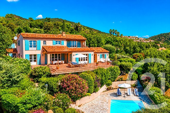 Roquebrune-sur-Argens, Val d'Esquières, Port - Maison 8 pièces à vendre