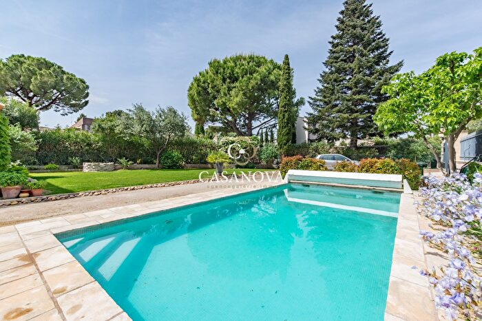 Maison à vendre - Pézenas - 11 pièces - 6 chambres