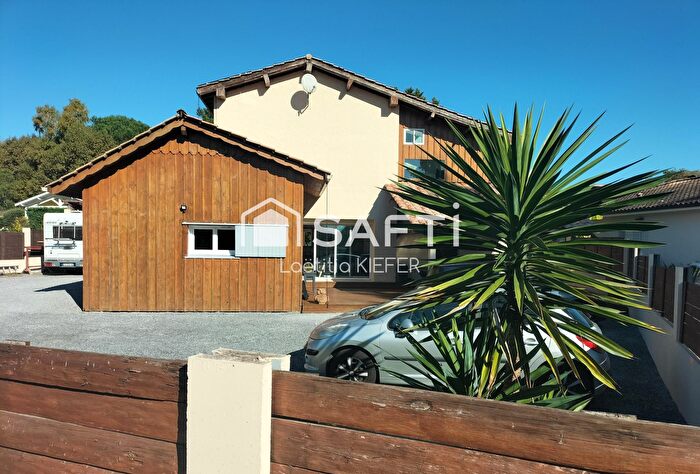 Maison à vendre - Salles - 7 pièces - 4 chambres