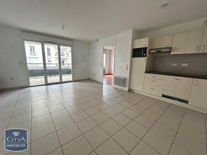 Appartement à vendre - Lucé, Centre-ville - 2 pièces - 1 chambre