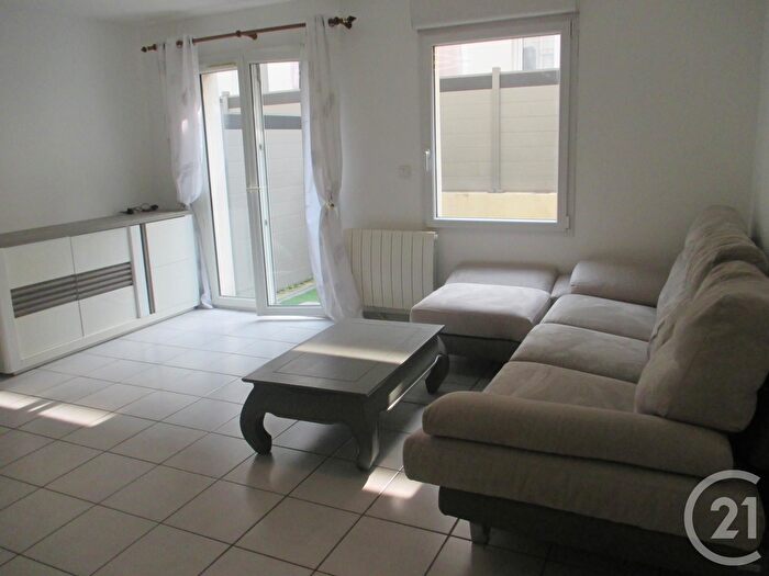 Appartement à louer - Claye-Souilly - 2 pièces - 1 chambre