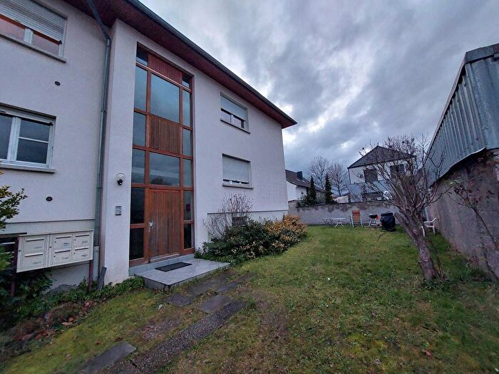 Appartement à louer - Bel Air, Florimont, Colmar - 3 pièces