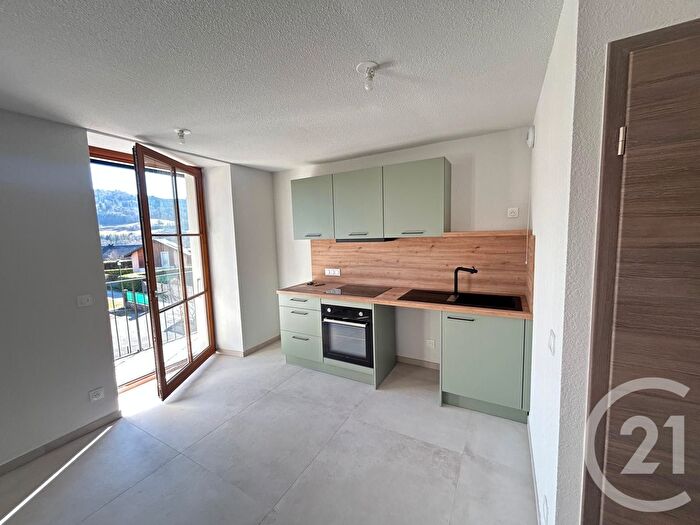 Appartement à louer - Taninges - 3 pièces - 2 chambres