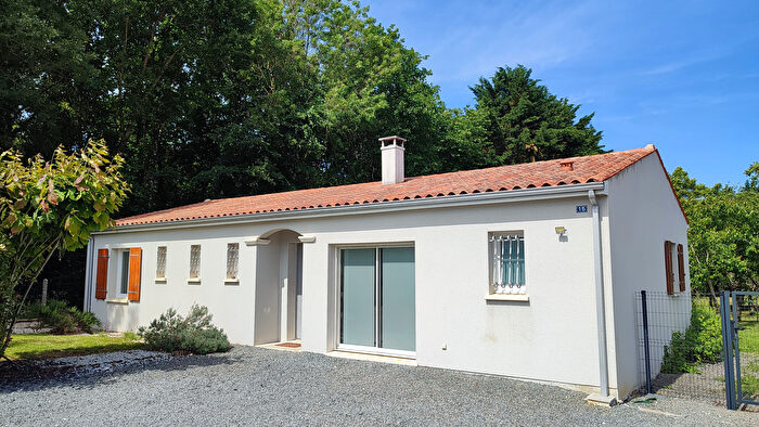 Maison 5 pièces à vendre - Saint-Porchaire
