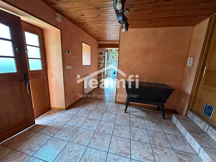 Maison à vendre - Chabreloche - 7 pièces - 4 chambres
