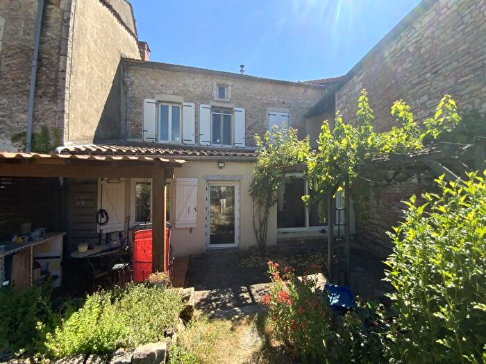 Maison 4 pièces à Gramat, à vendre