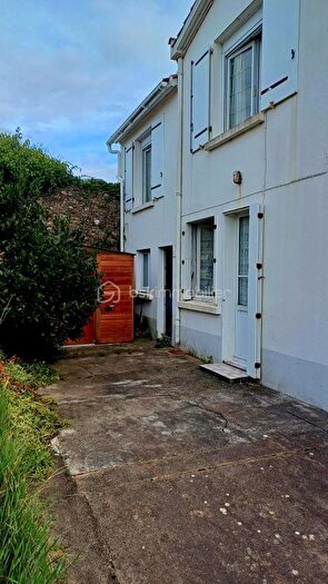 Maison à vendre - Lîle-dOlonne - 4 pièces - 3 chambres