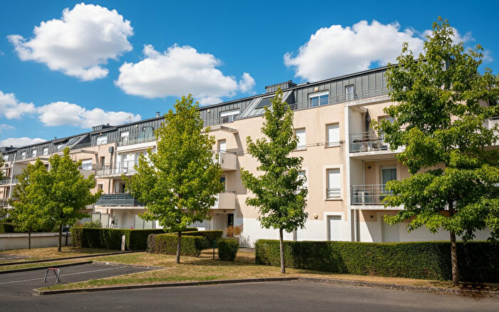 Appartement à vendre - Châtellerault, Centre-ville - 2 pièces - 1 chambre