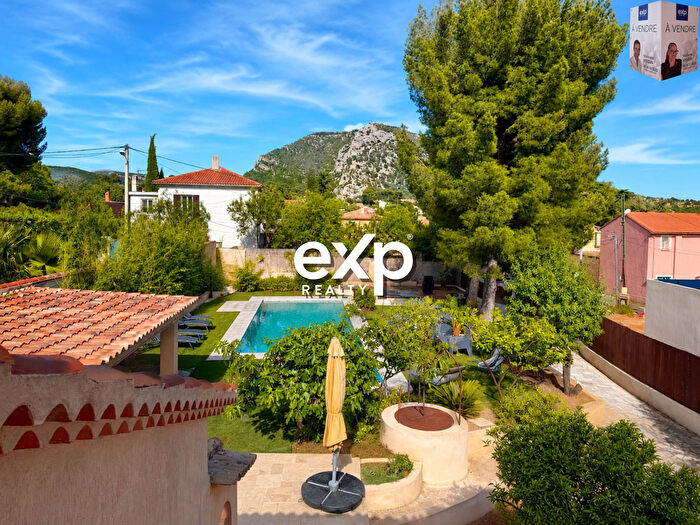 Toulon, Les Quatre Chemins : Maison 5 pièces à vendre