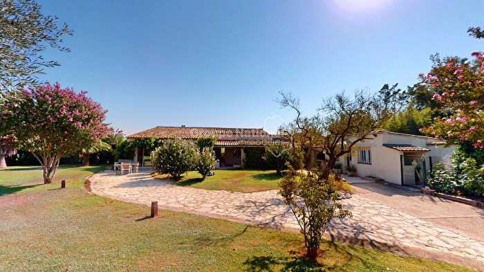 Maison 10 pièces à vendre - Marsillargues