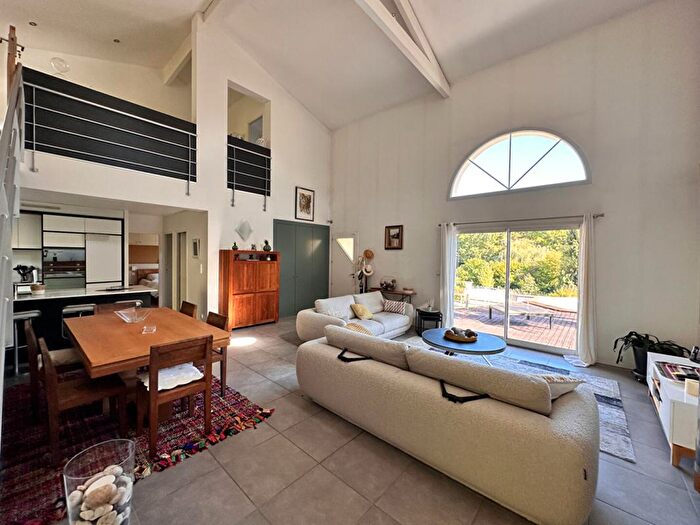 Maison à vendre - Bon-Encontre - 5 pièces - 3 chambres