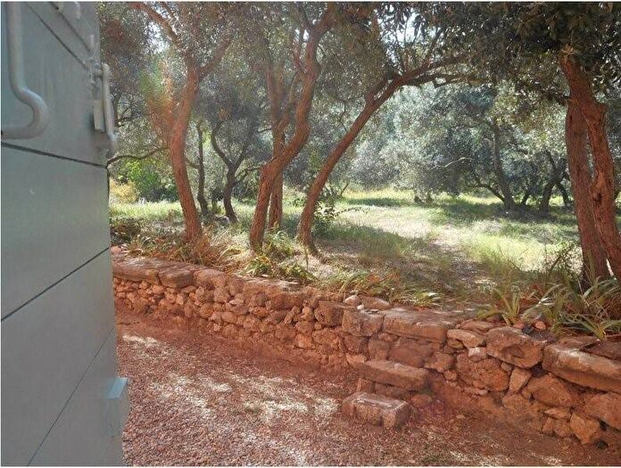 Appartement à louer - Aix-en-Provence - 3 pièces - 2 chambres