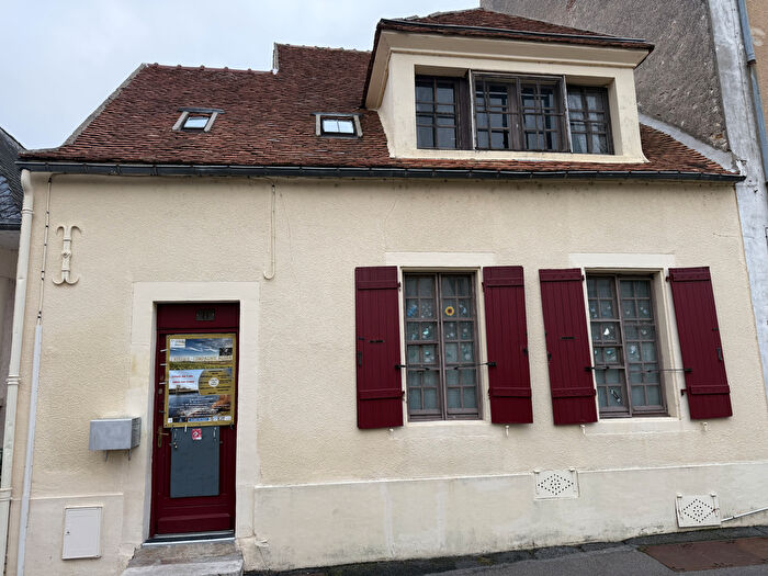 Maison à vendre - Cosne-Cours-sur-Loire - 5 pièces - 3 chambres