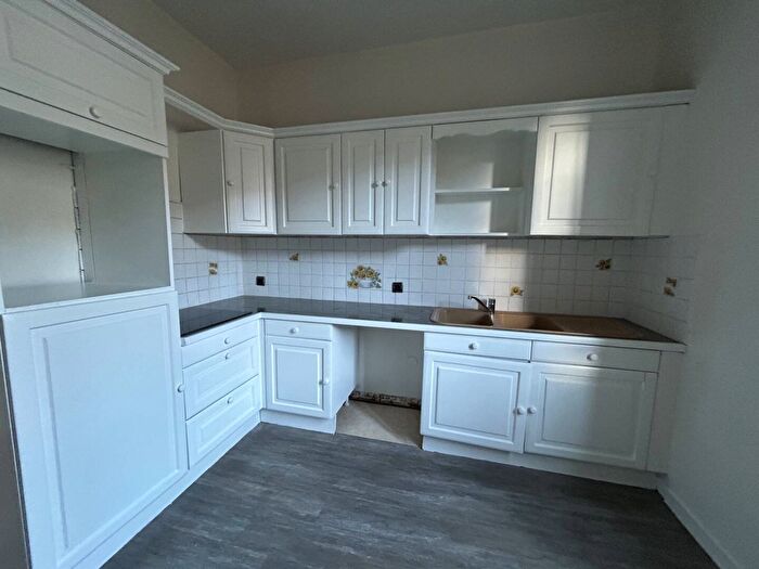 Appartement à louer - Centre Ville, Reims - 4 pièces - 2 chambres