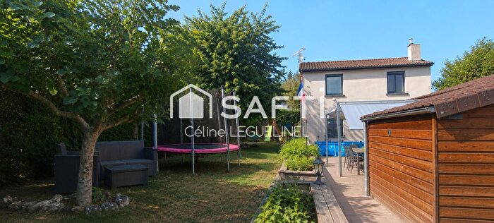 Maison 6 pièces à vendre à Houdan