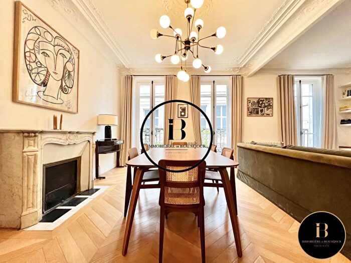 Appartement à louer - Rennes, Paris ème arrondissement - 4 pièces - 2 chambres