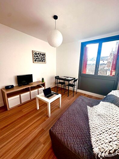 Béziers, Champ de Mars : Appartement 1 pièce à louer