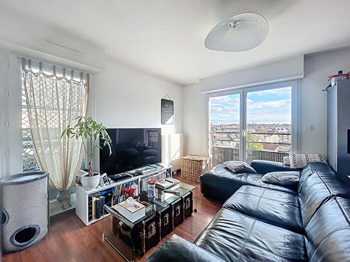 Appartement à vendre - Rambouillet, Bel-Air, Racinay, Pierrefite - 3 pièces - 2 chambres