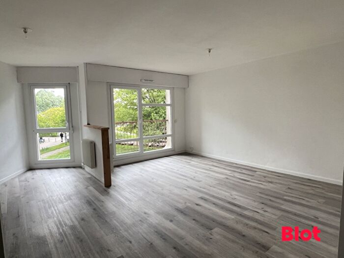 Appartement à vendre - Quartiers Sud-Est, Italie - 3 pièces - 2 chambres