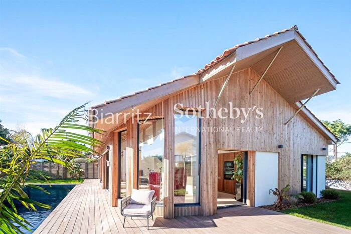 Maison à vendre - Anglet, Chiberta - 6 pièces - 4 chambres