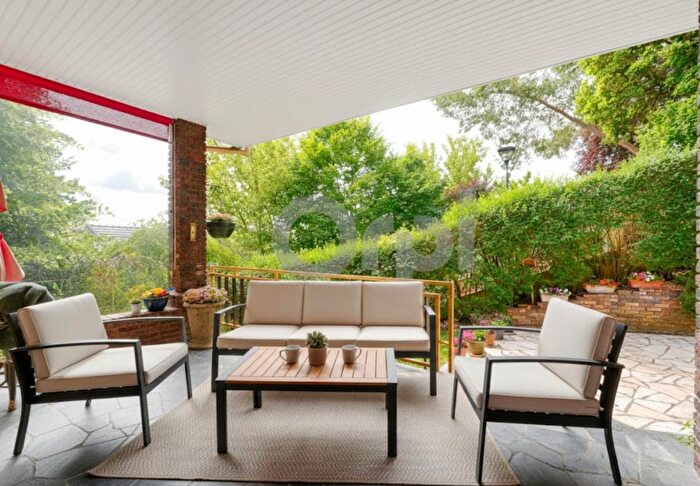 Maison à vendre - Le Plessis-Robinson, Coteau - 6 pièces - 5 chambres