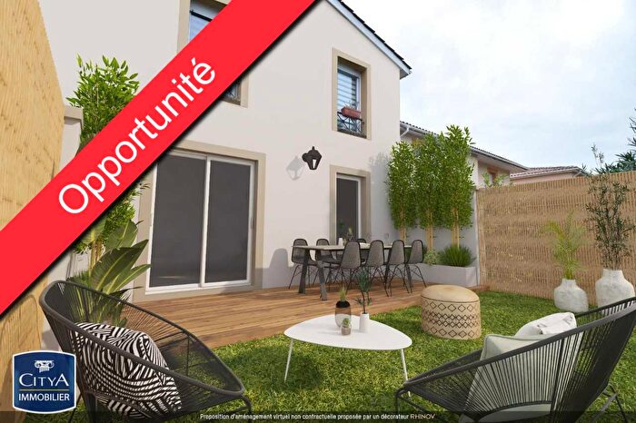 Maison 4 pièces à vendre à Lafox