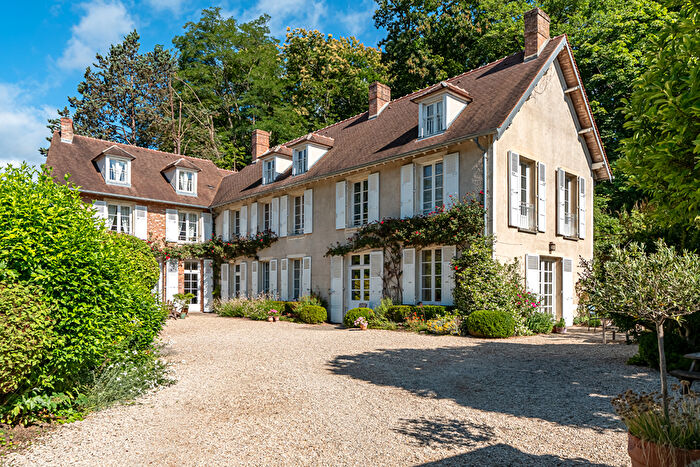 La Celle-les-Bordes - Maison 14 pièces à vendre