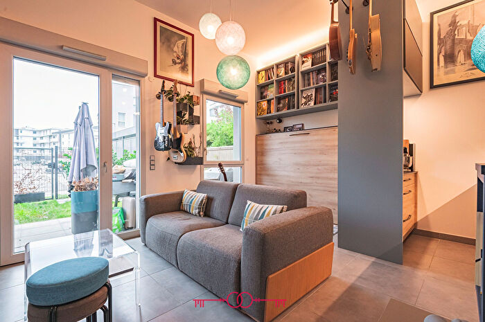 Appartement 1 pièce à Bezannes, à vendre