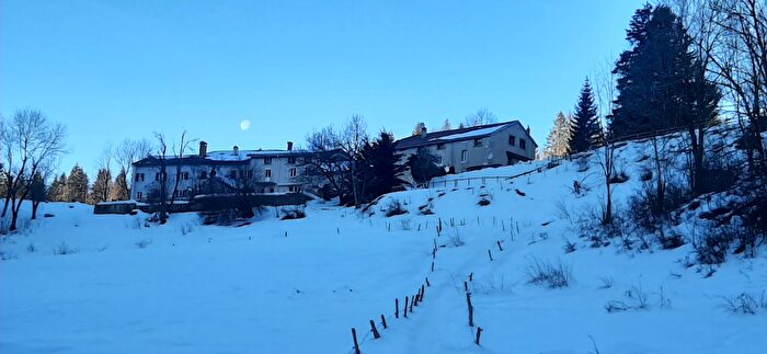 Maison à vendre - Lamoura - 10 pièces - 8 chambres