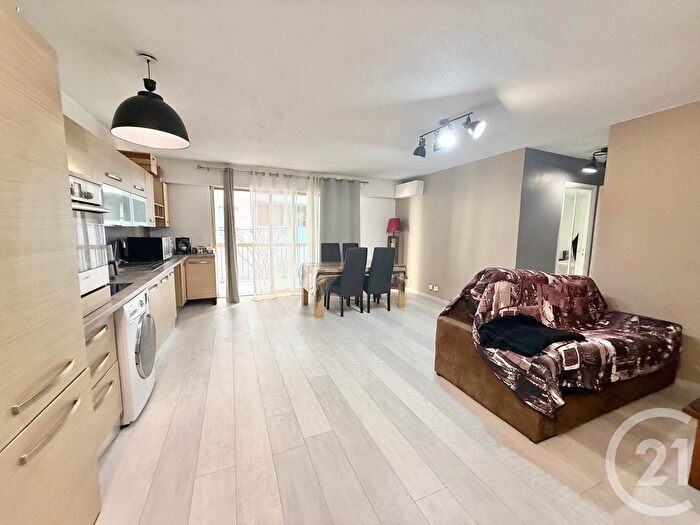 Appartement à vendre - Menton, Haut Borrigo, Saint-Paul-Garavan, Vallée de Gorbio - 2 pièces - 1 chambre
