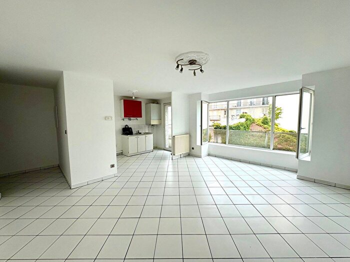 Appartement 4 pièces à Centre Ville-Gambetta, Clichy, à louer