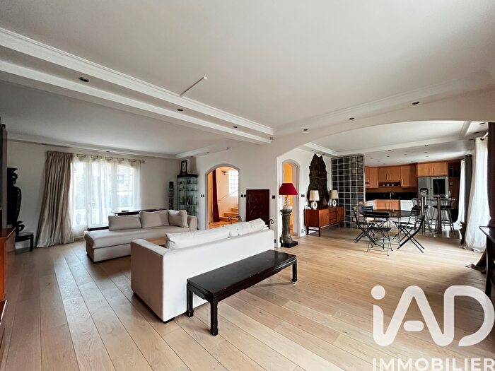 Maison à vendre - Villiers-sur-Marne, Le Bois de Gaumont - 7 pièces - 4 chambres