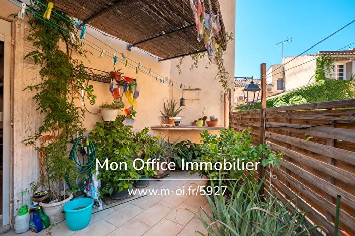 Maison 4 pièces à vendre à Lambesc