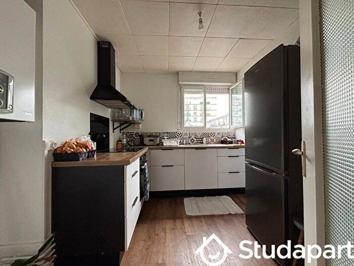 Appartement à louer - Bellevue, Brest - 1 pièce - 4 chambres