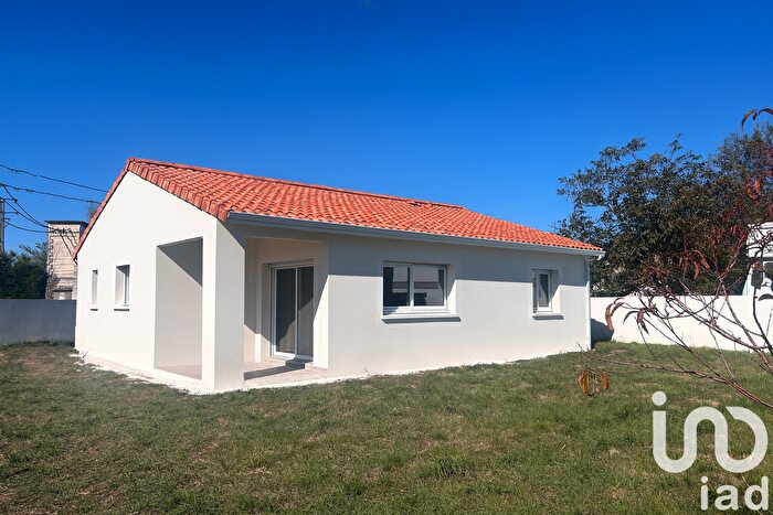 Maison à vendre - Saint-Antoine-sur-lIsle - 4 pièces - 3 chambres