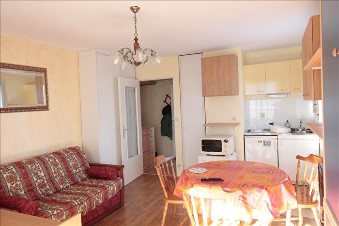 Appartement à louer - Cergy, Les Hauts-de-Cergy - 1 pièce