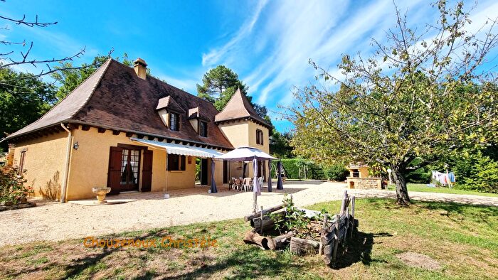 Sarlat-la-Canéda : Maison 12 pièces à vendre
