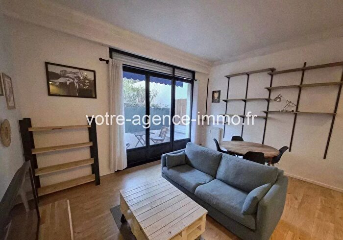 Appartement à louer - Nice, Caucade - 2 pièces - 1 chambre
