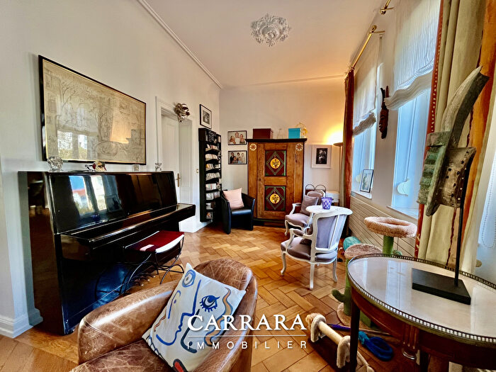 Maison à vendre - Metz, Plantières, Queuleu - 11 pièces - 6 chambres