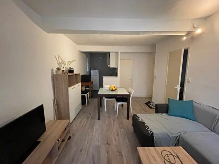 Narbonne, Cité : Appartement 2 pièces à vendre
