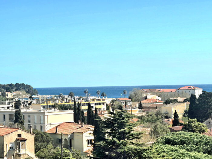 Appartement à vendre - La Seyne-sur-Mer, Sud - 3 pièces - 2 chambres