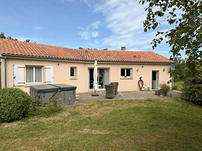 Maison 5 pièces à vendre à Bonneuil-Matours