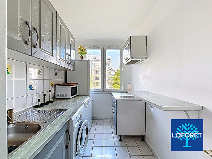 Appartement 2 pièces à Cergy, Les Hauts-de-Cergy, à vendre