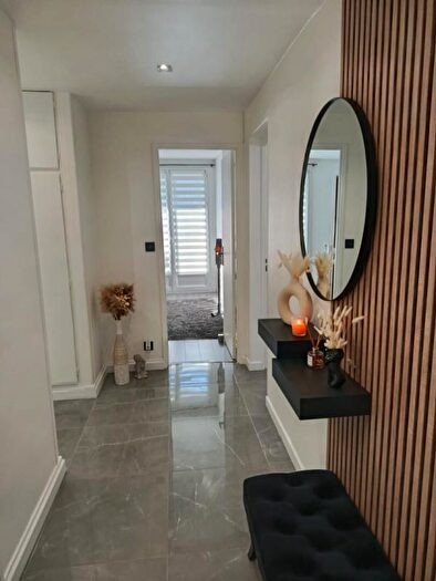 Appartement à vendre - Combs-la-Ville, République - 4 pièces - 3 chambres