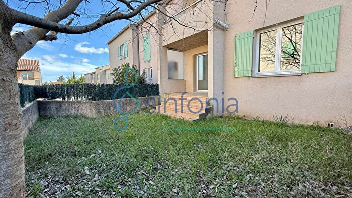 Appartement à louer - Uzès - 2 pièces - 1 chambre