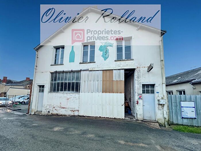 Maison à vendre - Saint-Lambert-du-Lattay - 2 pièces - 1 chambre